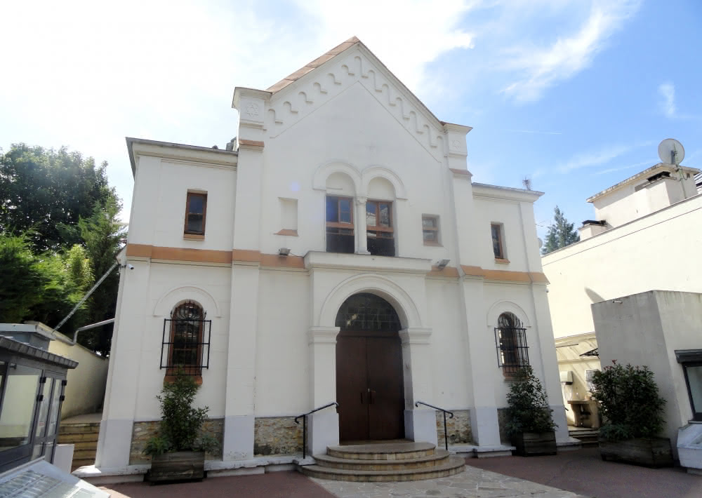 Val-d’Oise : une automobiliste invective avec un « Heil Hitler » une ...